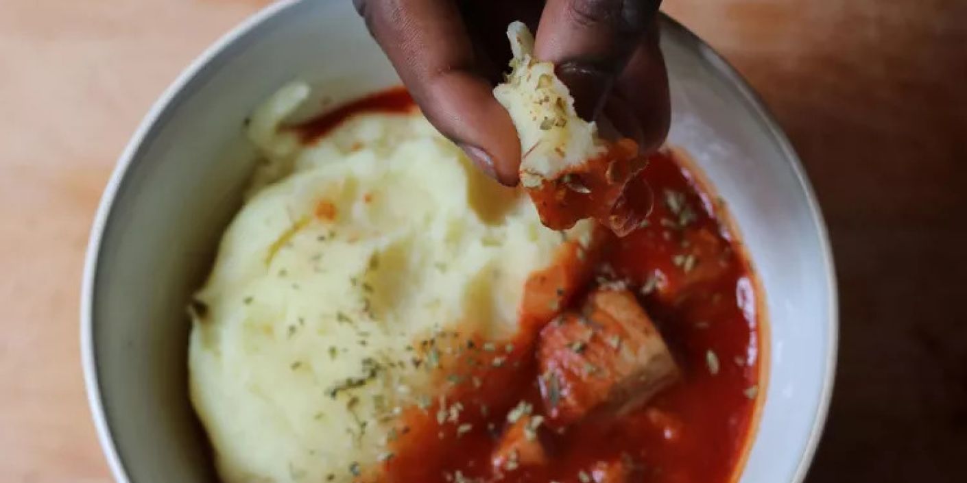Fufu: Makanan Khas Afrika Barat yang Penuh Rasa dan Sejarah